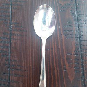 Oneida | Kitchen | Oneida Community Par Plate 8 Piece Spoon Flatware ...